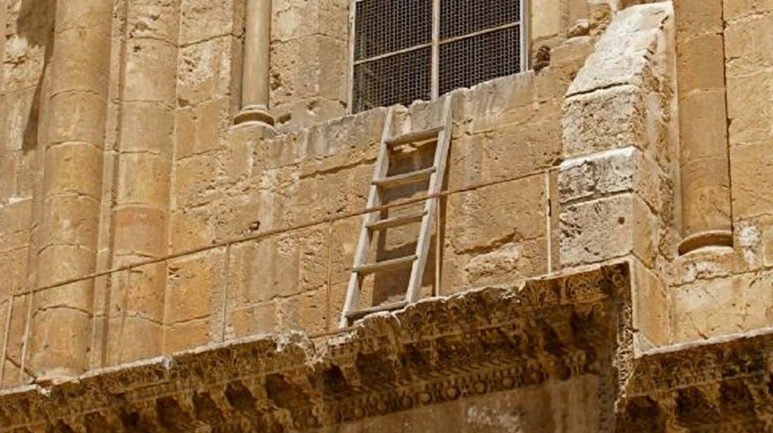 The Immovable Ladder and The Status Quo | The Internet Says it's True